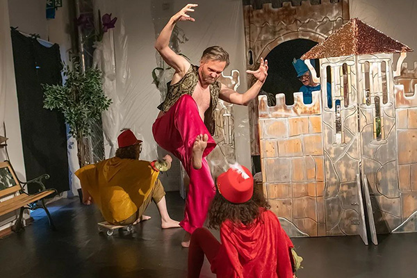 Theater Delphin: Theater für Menschen mit und ohne Behinderung